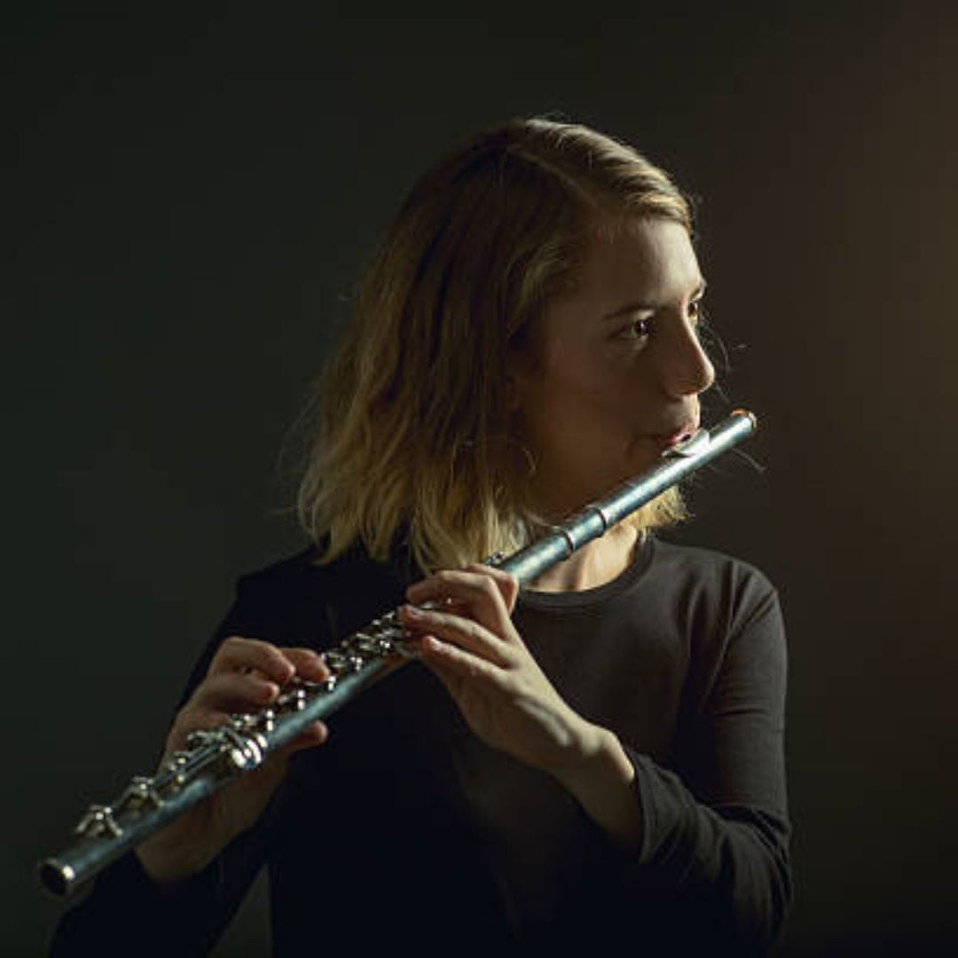 Hire Flute Players in Singapore for events | Bella Entertainment