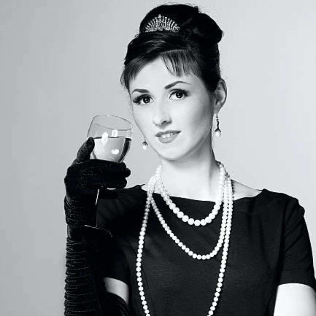 Hire Impersonators in Singapore | Bella Entertainment