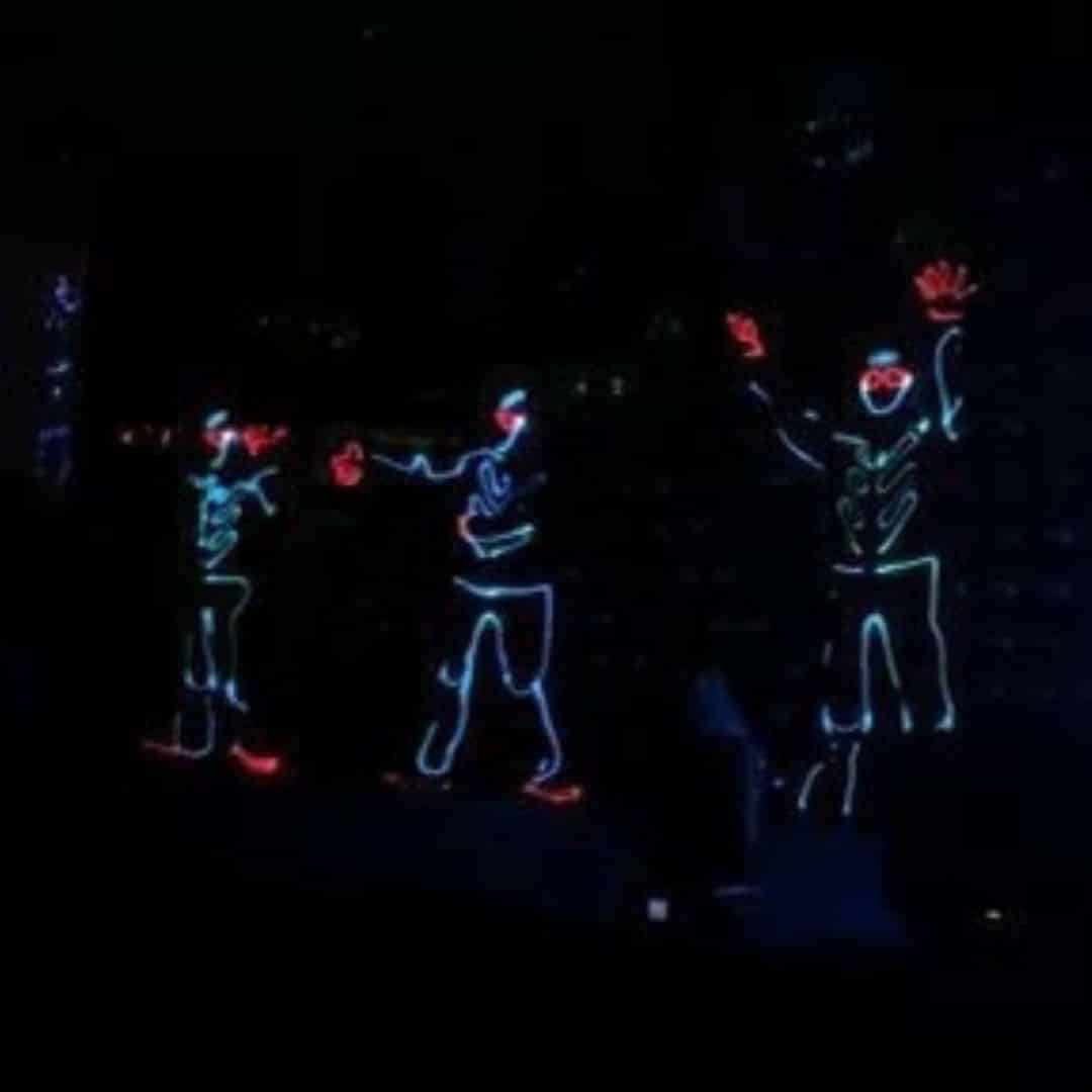 Hire Stage Performances in Singapore | Bella Entertainment