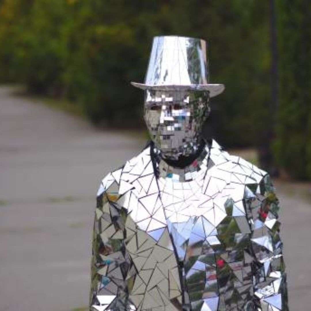 Hire Mirror Man in Singapore I Bella Entertainment