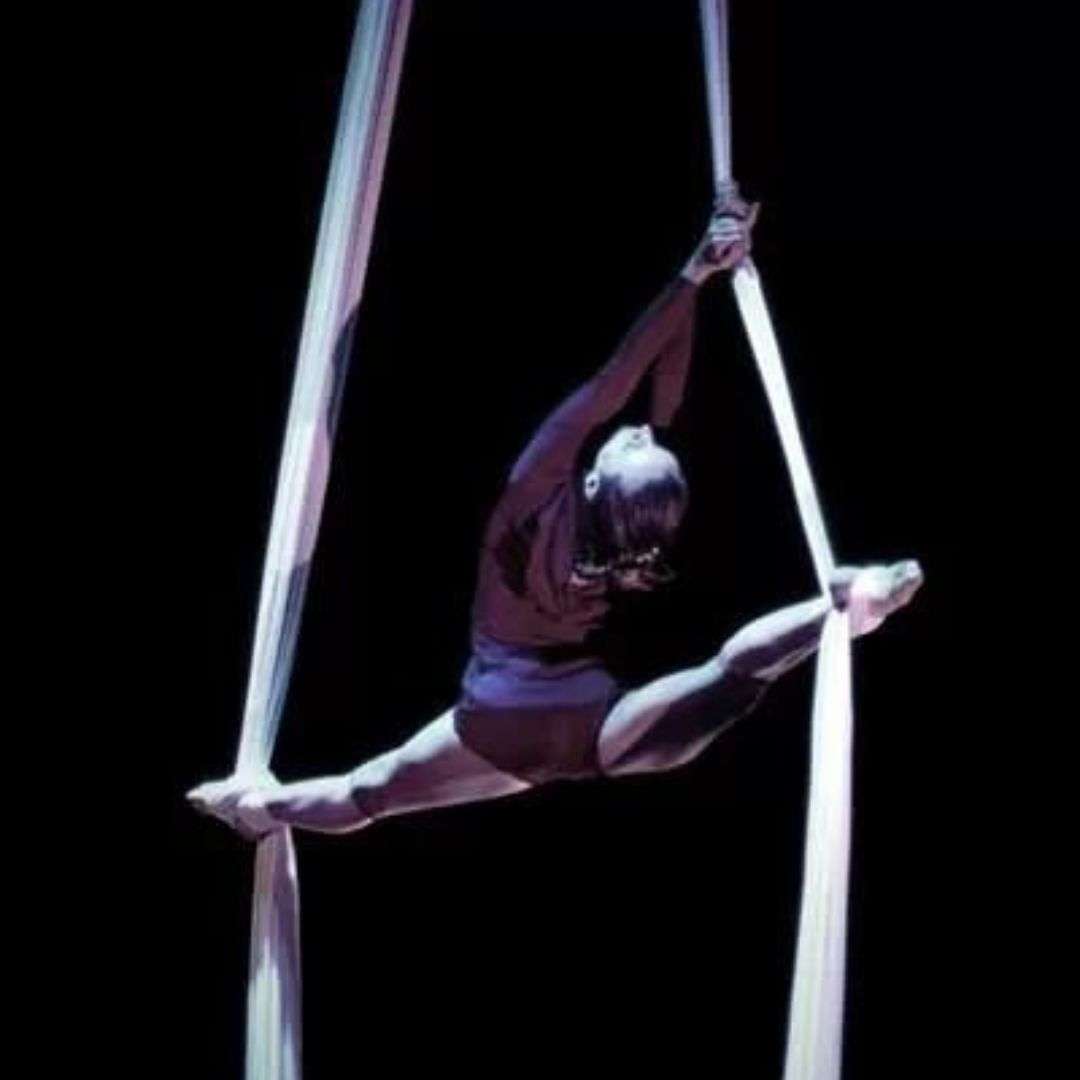 Hire Aerialist in Singapore for Events, Parties, and Weddings