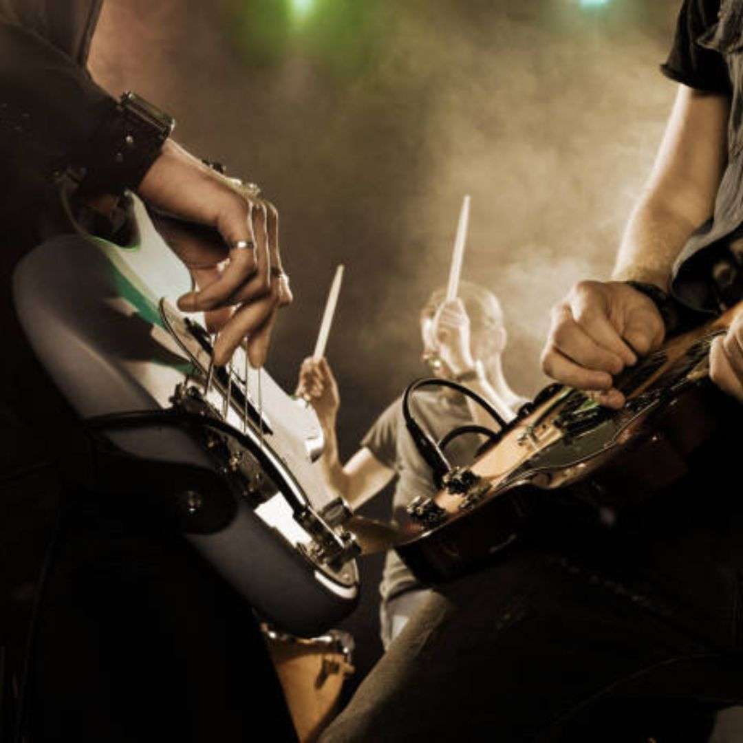Hire Live Bands in Bangkok I Bella Entertainment