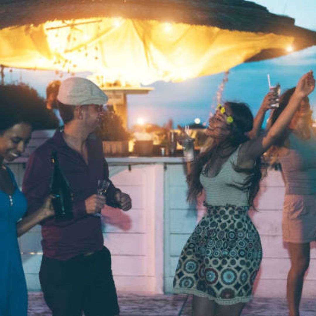 Hire Wedding DJ in Phuket - Bella Entertainment